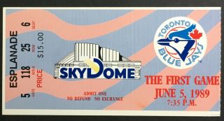 TORONTO BLUE JAYS Program FIRST GAME AT SKYDOME JUNE 5 1989 An To ...