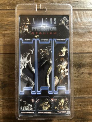 Neca Toys Aliens Vs Predator Requiem Wolf Predator Masked Version ...