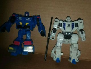 Transformers Generations Power Of The Primes Battletrap Roadtrap ...